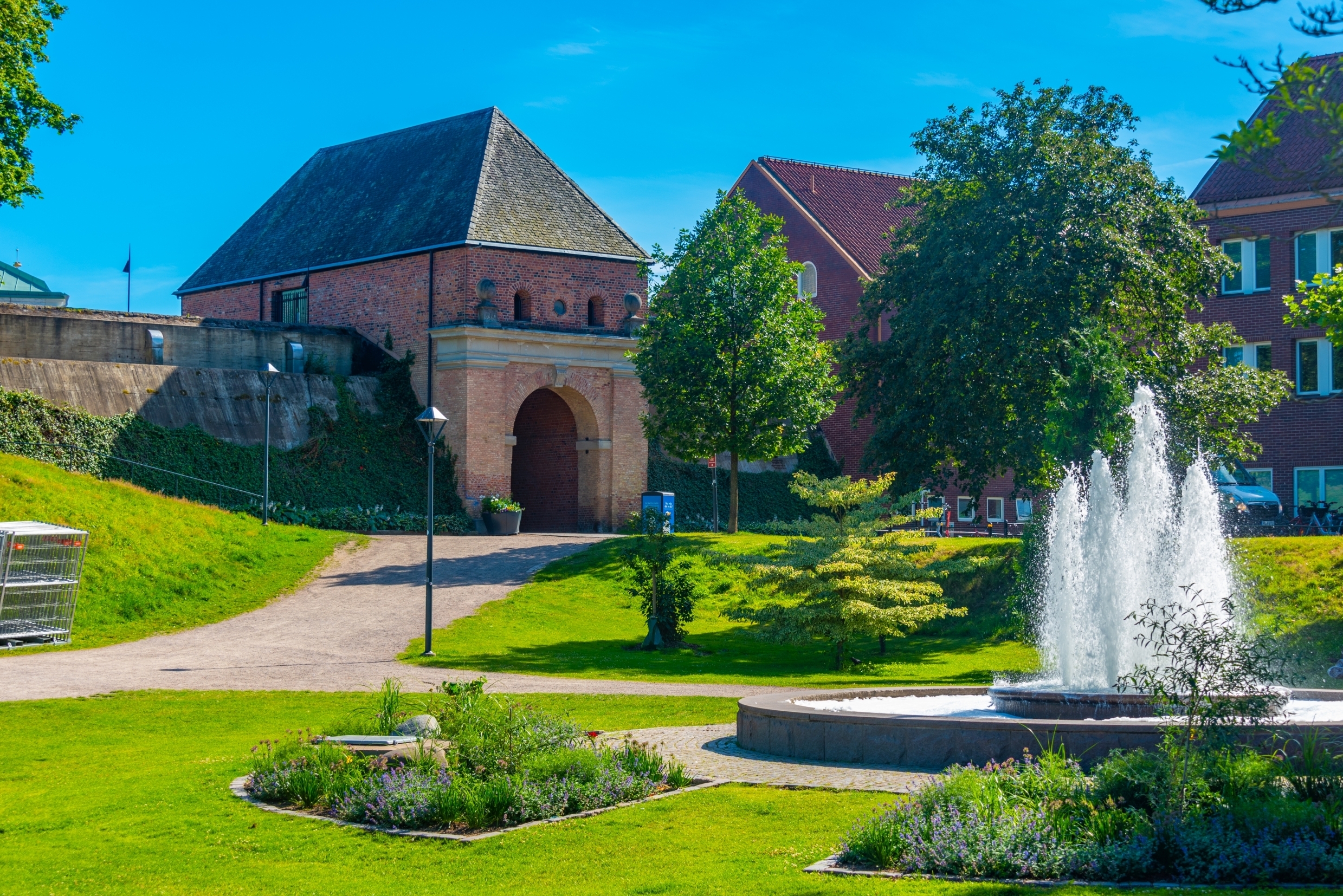 Busrejse til Halmstad | Rejser til Sverige for dårligt gående